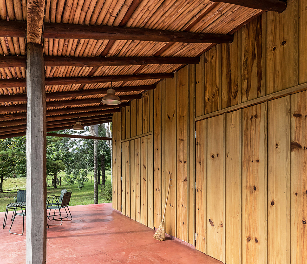 Galería de Casas de madera en Argentina: Uso del material en ...