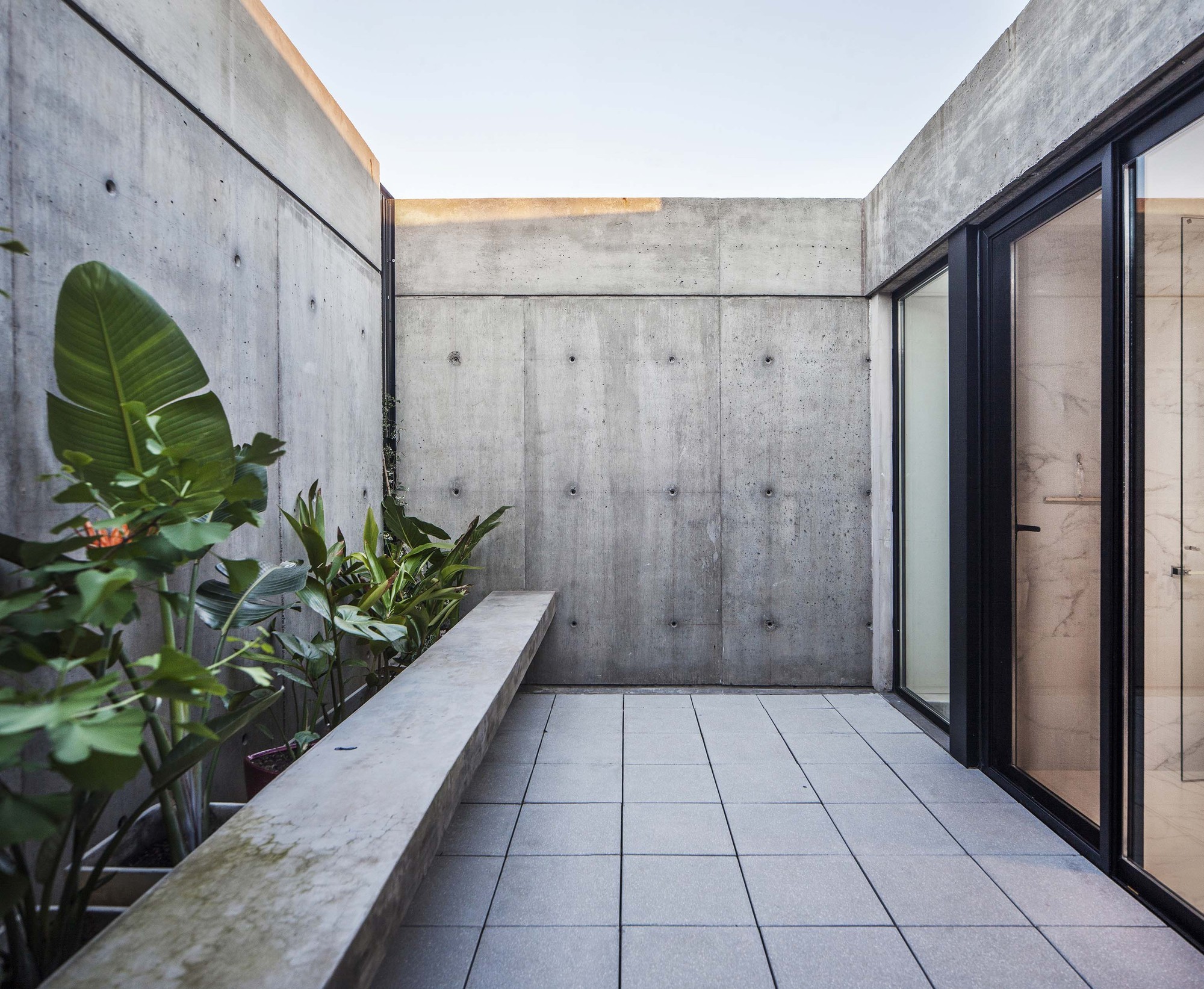 Galeria de Arquitetura residencial argentina: 15 casas organizadas por ...