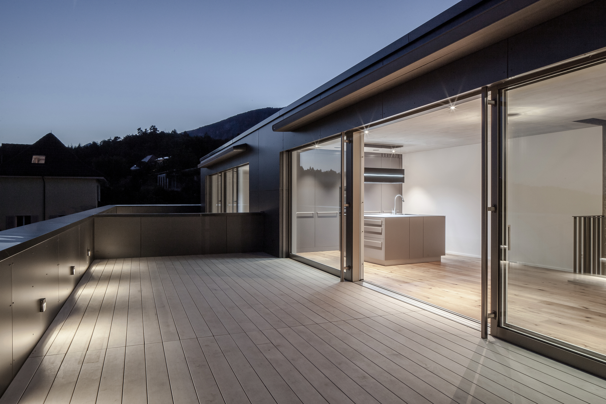 Gallery of Multi Unit House Riedholz / Tormen Architekten AG - 22