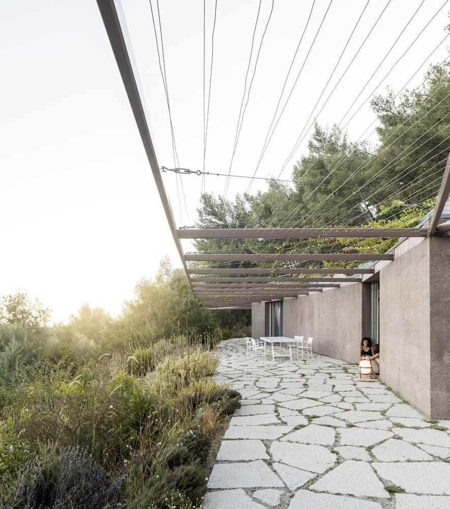 Gallery of Creating Vertical Gardens and Green Facades with Steel ...