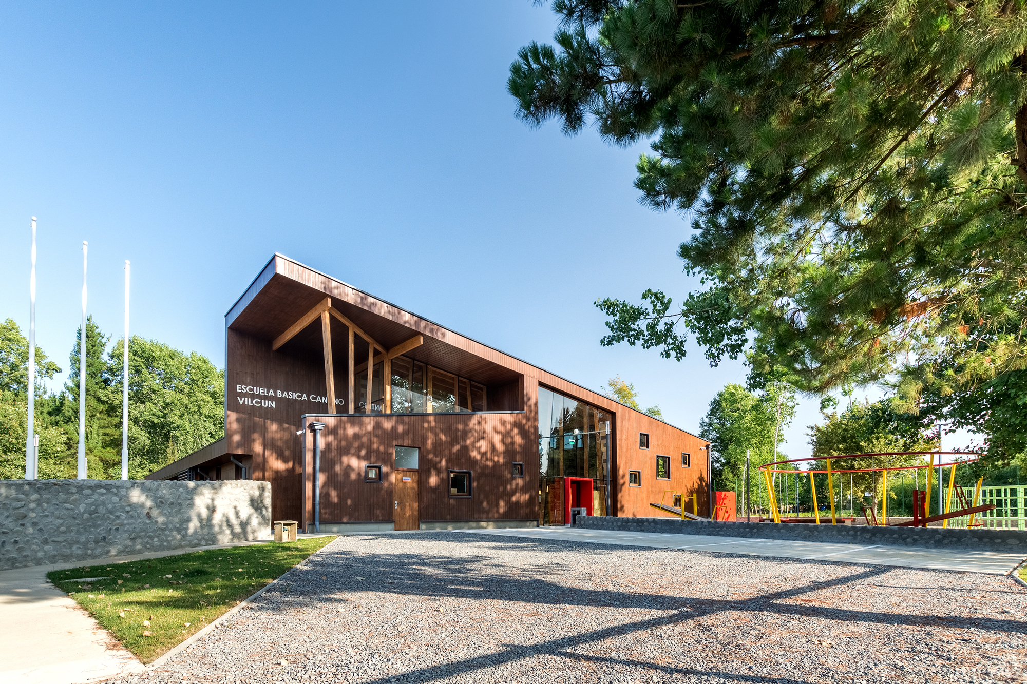 Galeria de Escola Rural Básica Cantino / Taller Viga Maestra - 22