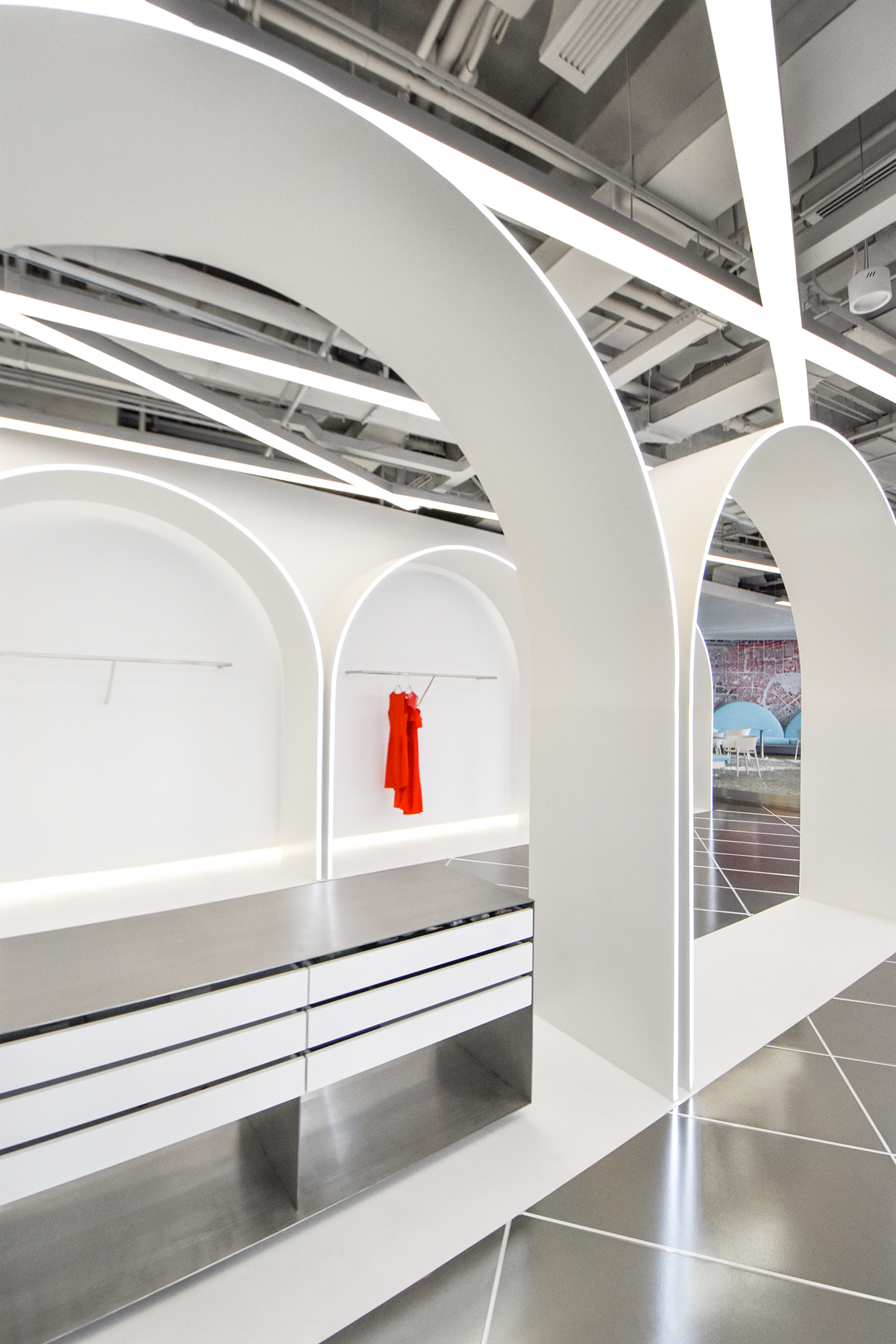 Gallery of TGY Multi-Brand Fashion and Event Store / RAMOPRIMO - 15