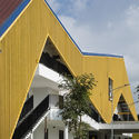 Da Hop Kindergarten and Primary School / 1+1>2 Architects | ArchDaily
