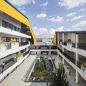 Da Hop Kindergarten and Primary School / 1+1>2 Architects | ArchDaily