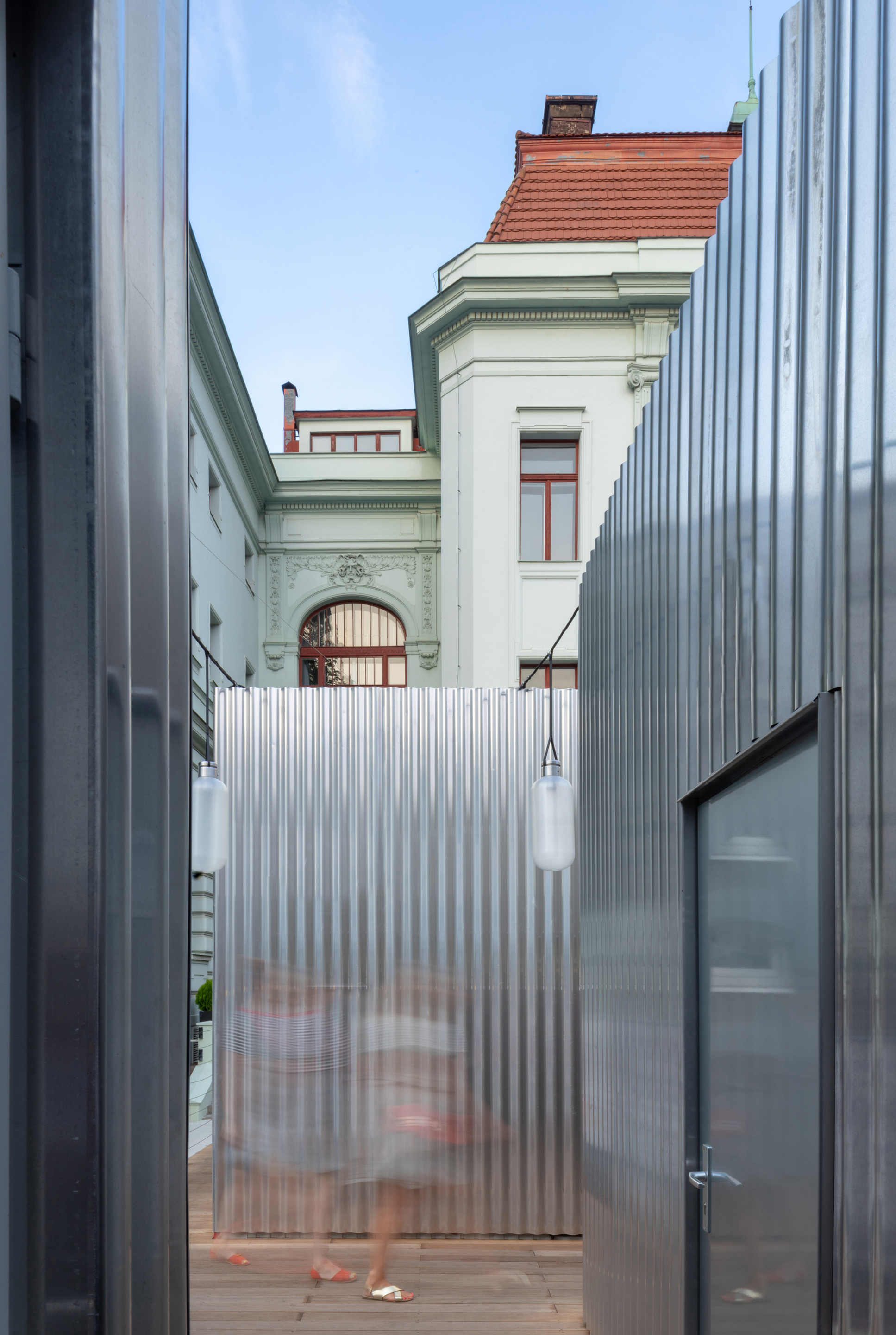 Galeria de Manifesto Market / Chybik+Kristof Architects & Urban ...