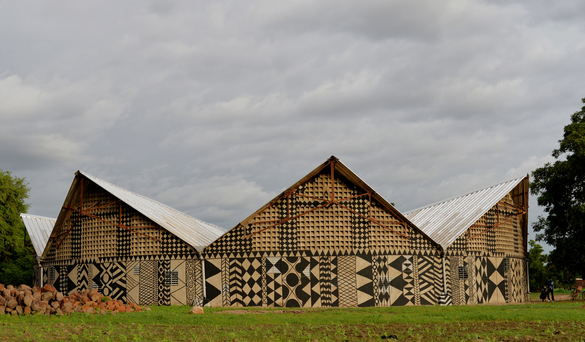 Gallery of Sabou School / 3RW Arkitekter - 2