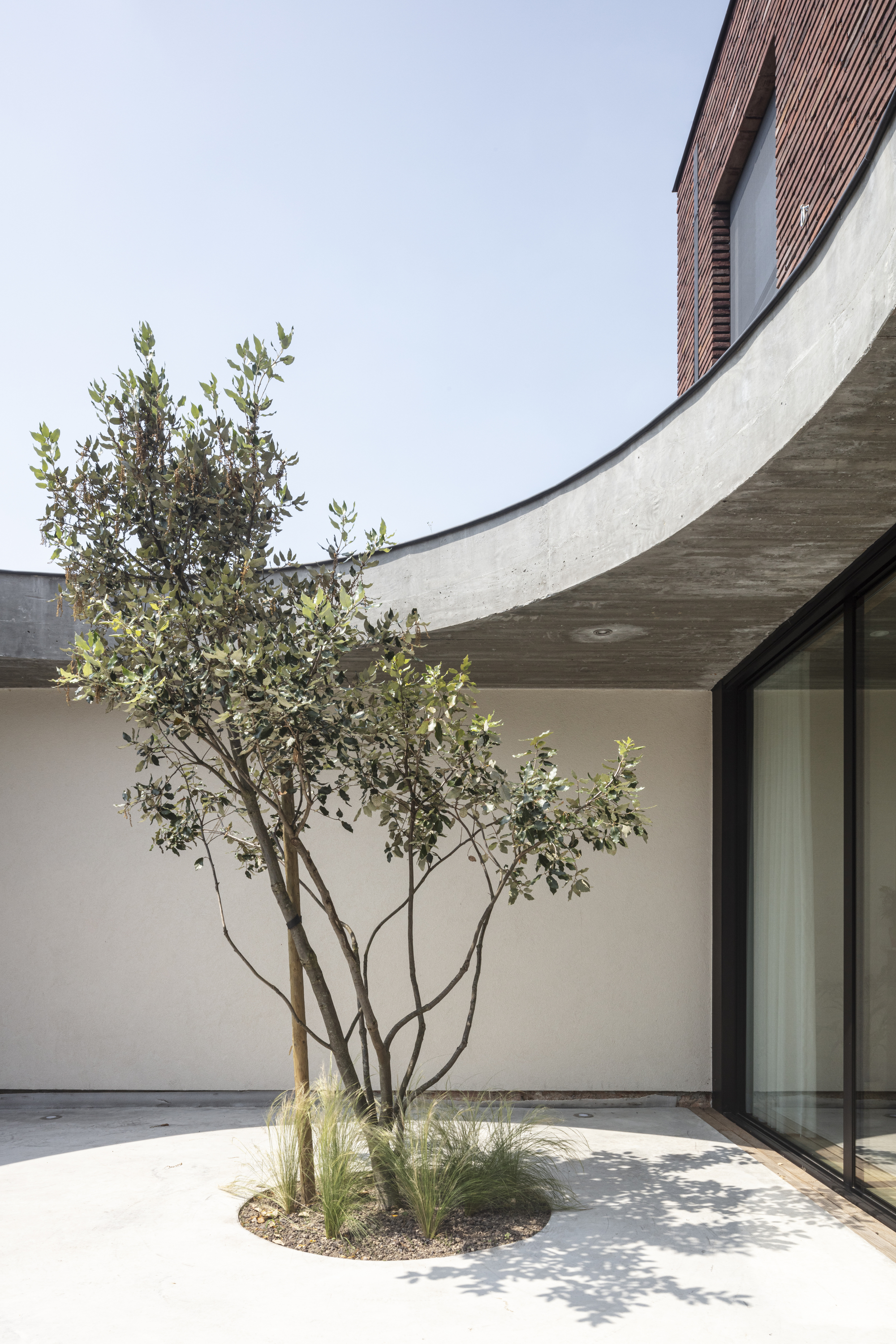 Galeria de Casa AN / MADAM architectuur + Studio Maarten Tierens - 9