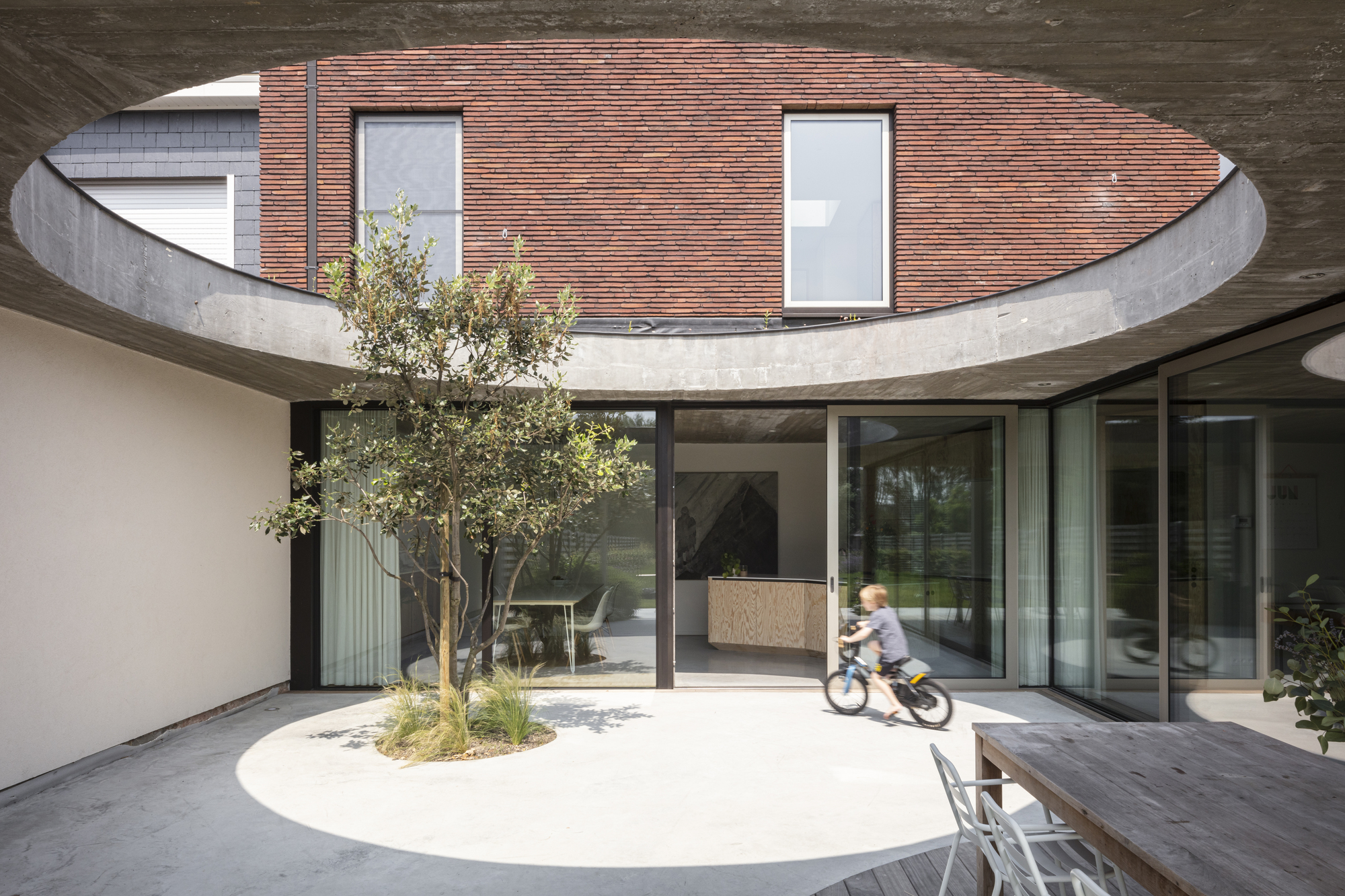 Gallery of AN House / MADAM architectuur + Studio Maarten Tierens - 3