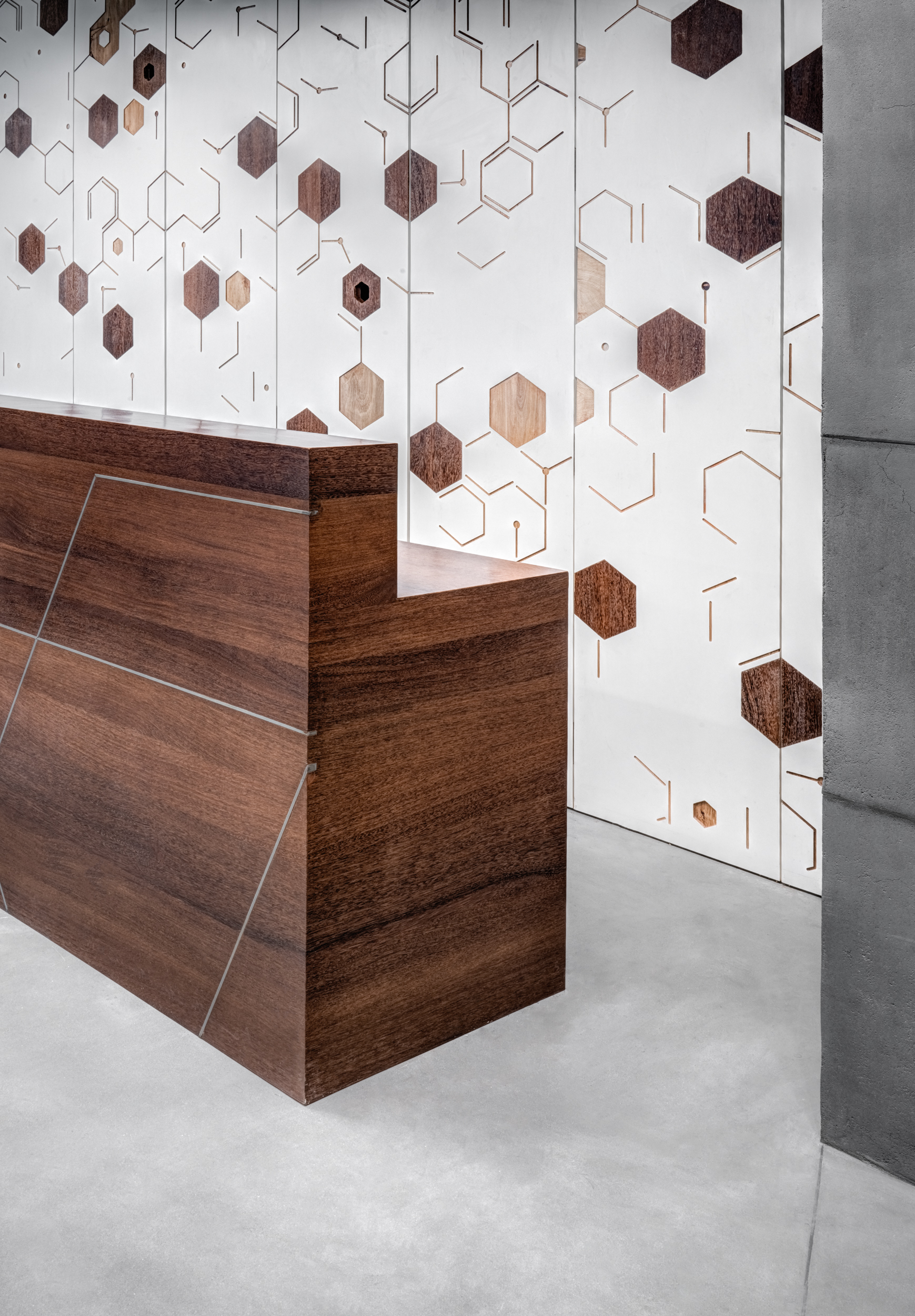 Gallery of Unilab Pharma Office / SAV Architecture + Design - 11