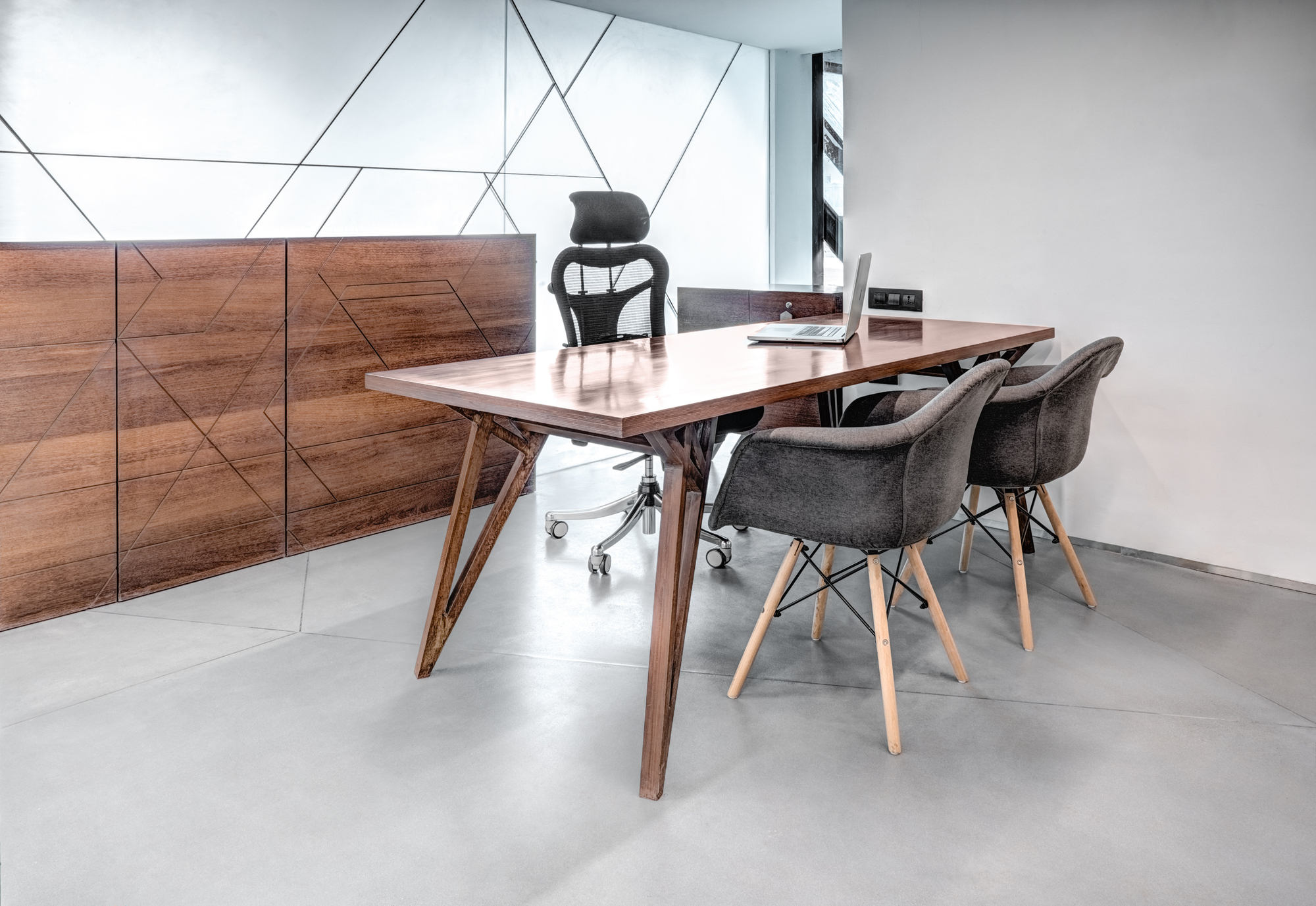 Gallery of Unilab Pharma Office / SAV Architecture + Design - 18