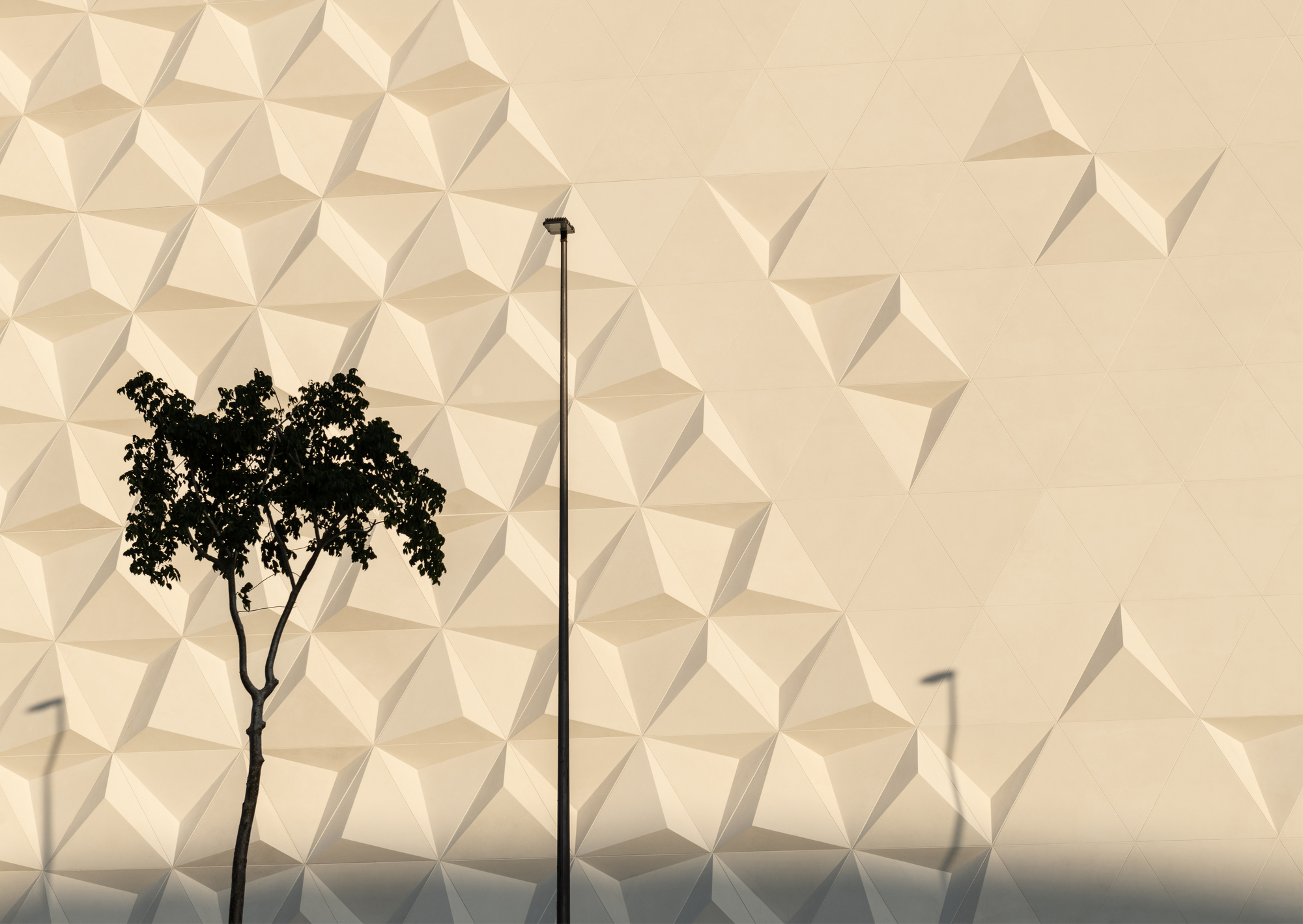 Galería de Fachada Liverpool Mérida / Miguel de la Torre Arquitectos - 7