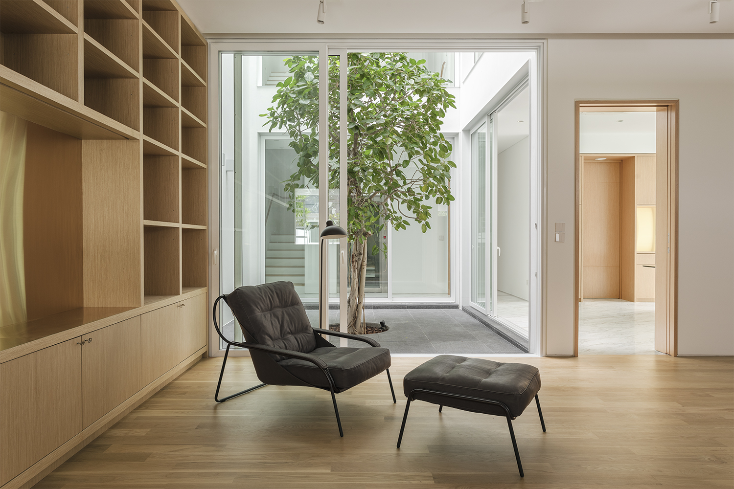 Gallery of Hilltop House / Atelier M+A - 21
