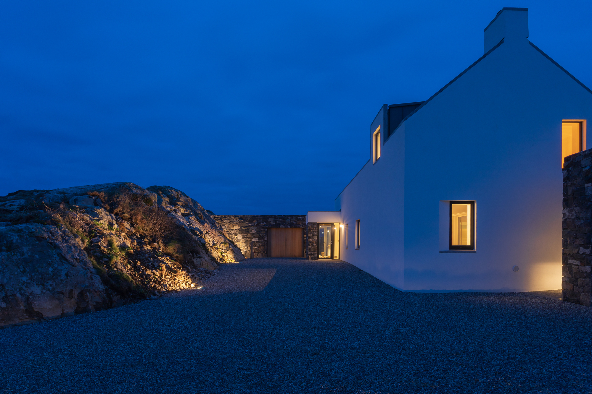 Gallery of Connemara II House / Peter Legge Associates - 17