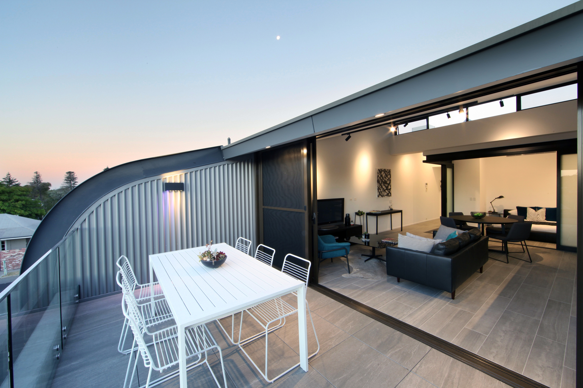 Gallery of 19 Douro Apartments / Motus Architecture - 4