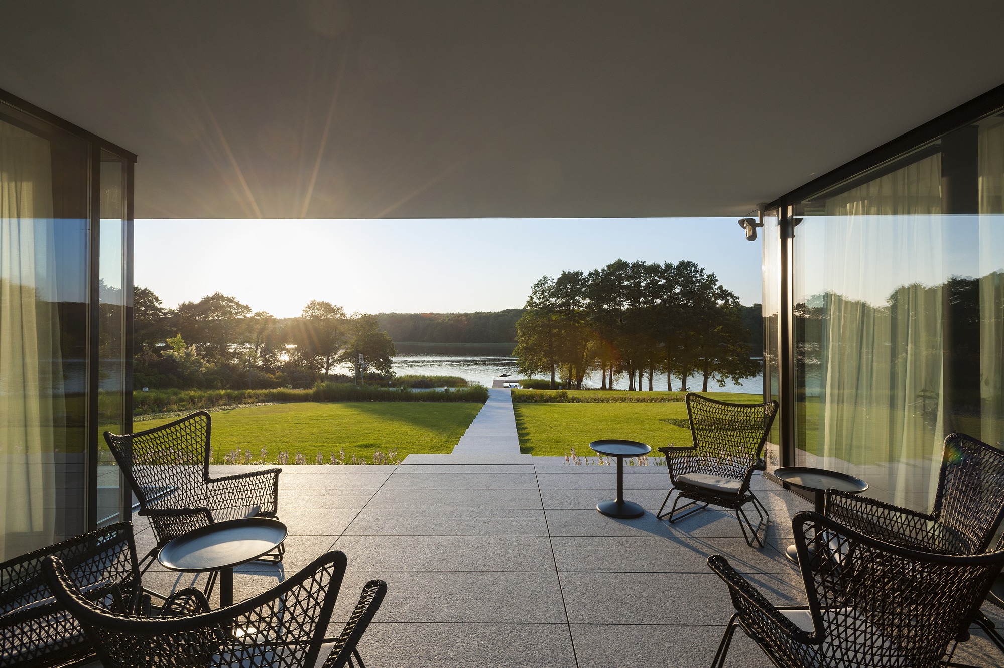 Gallery of Nemo House / Przemek Olczyk / Mobius Architekci - 4