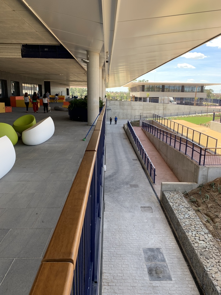 Gallery of Loyola University / luis vidal + arquitectos - 15