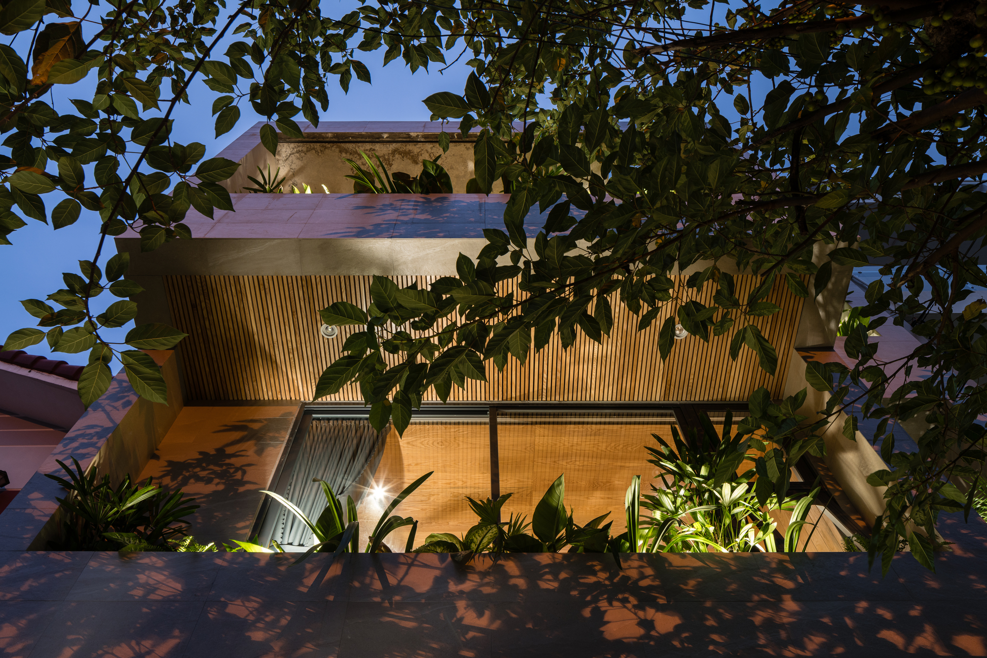 Gallery of Bin & Bon House / H.a - 20