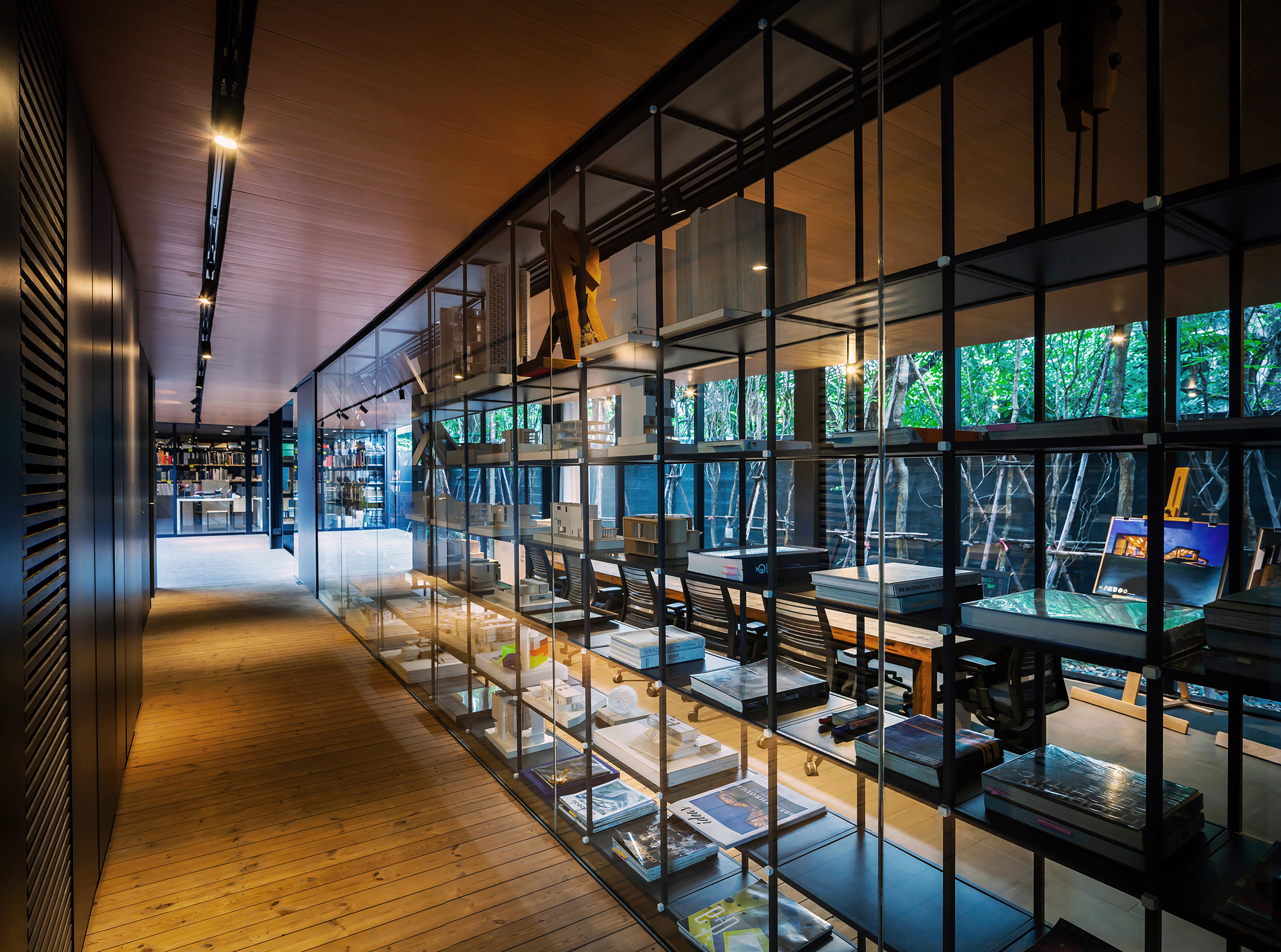 Gallery of IDIN Office / IDIN Architects - 6