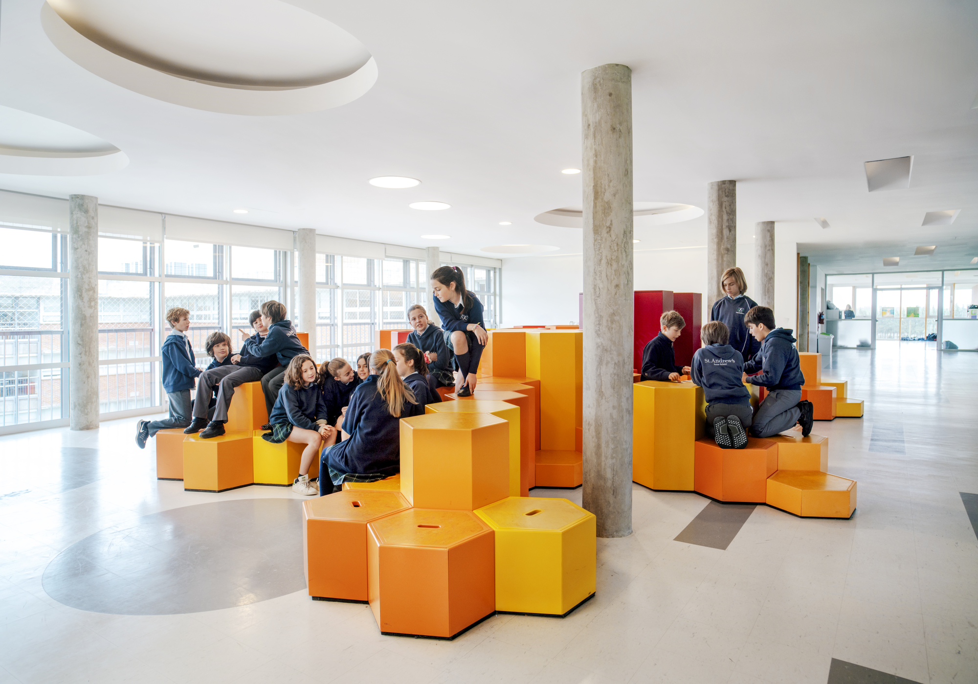 Gallery of St. Andrew’s Scots School / Rosan Bosch Studio - 3