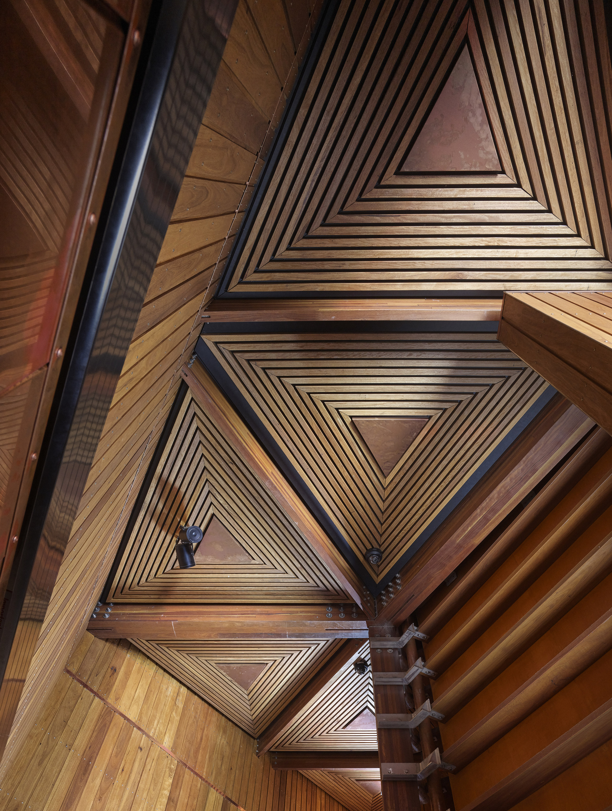 Gallery of Mon Repos Turtle Centre / KIRK - 16