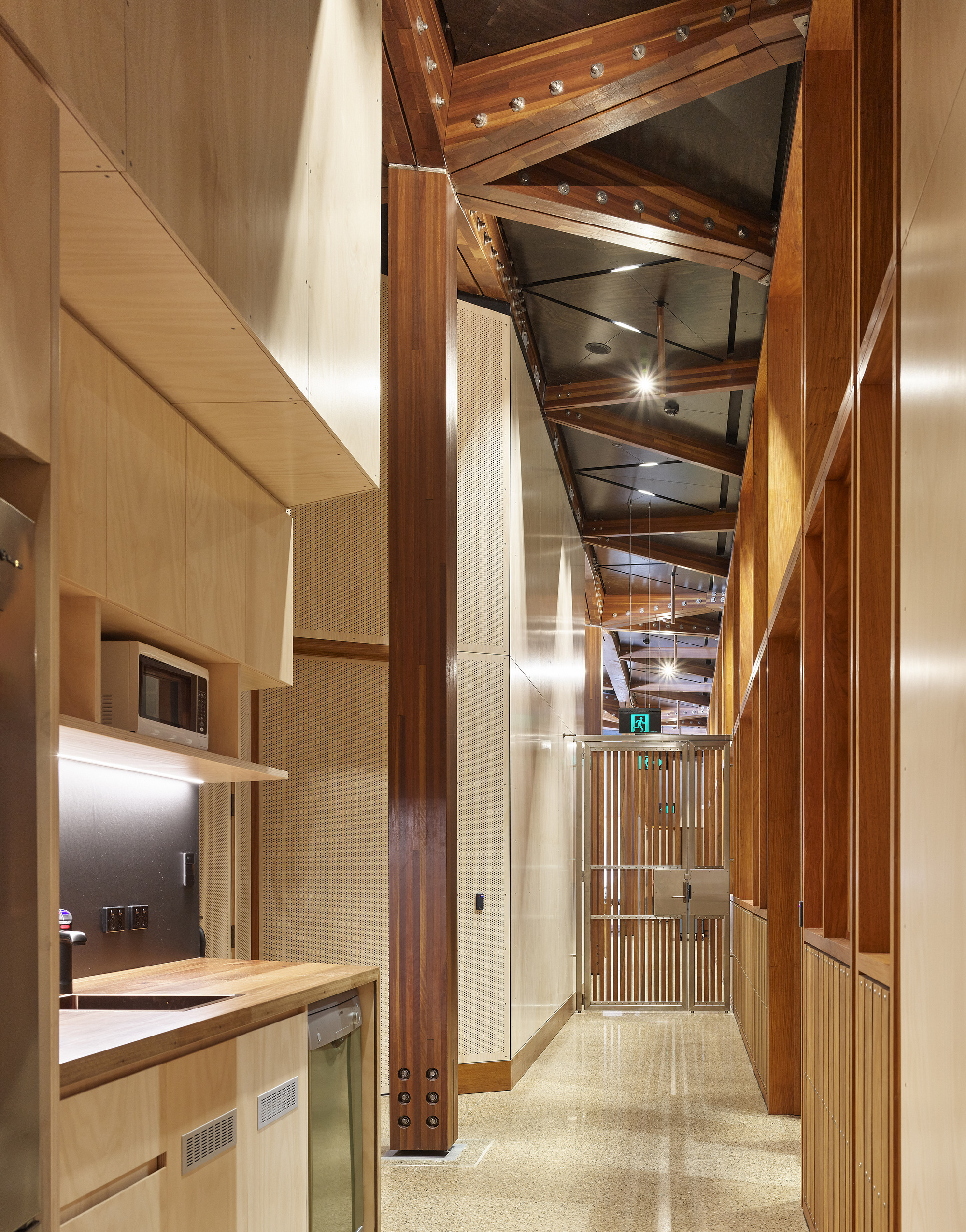 Gallery of Mon Repos Turtle Centre / KIRK - 6