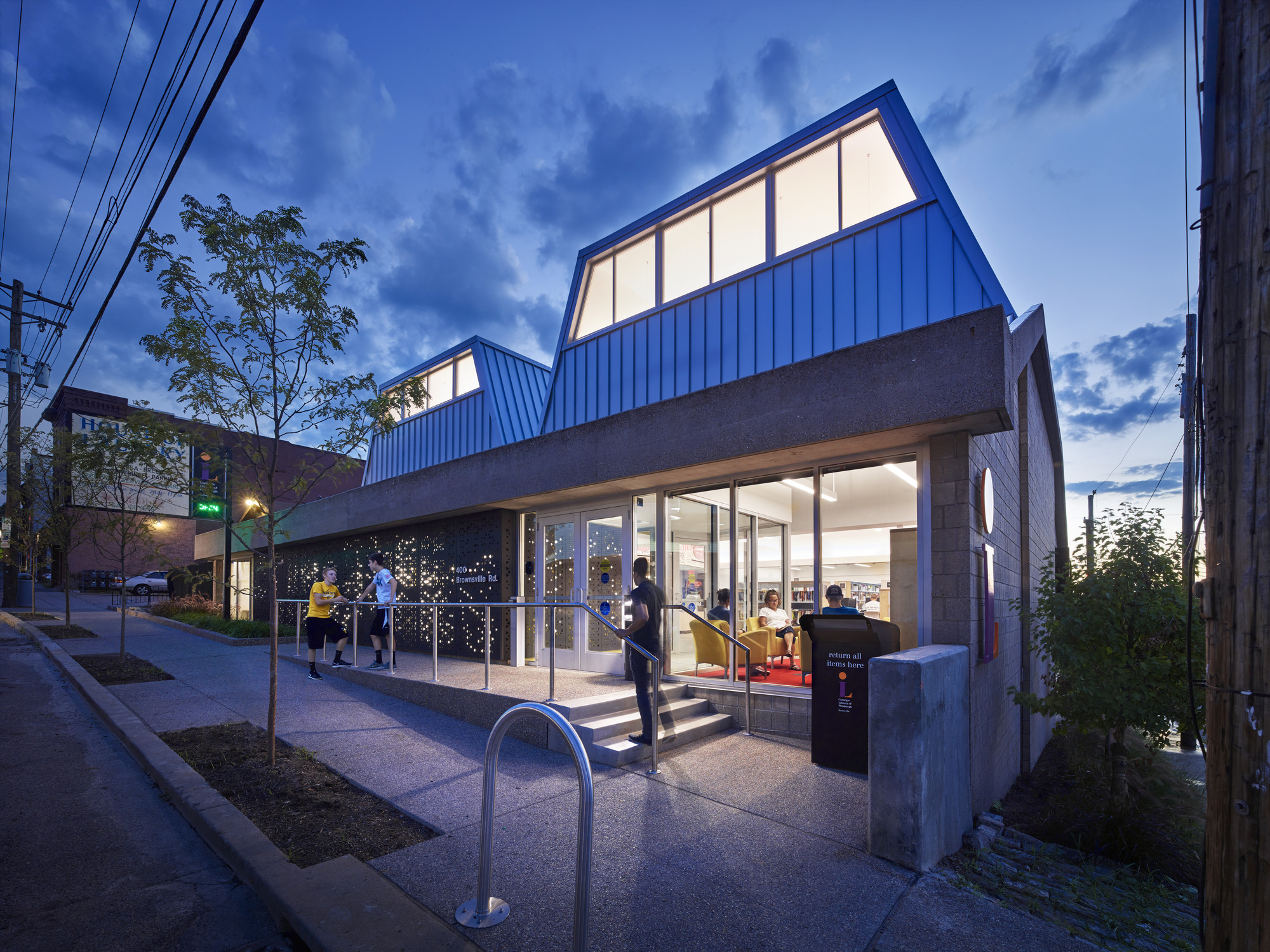Gallery of Carnegie Library of Pittsburgh / GBBN - 2