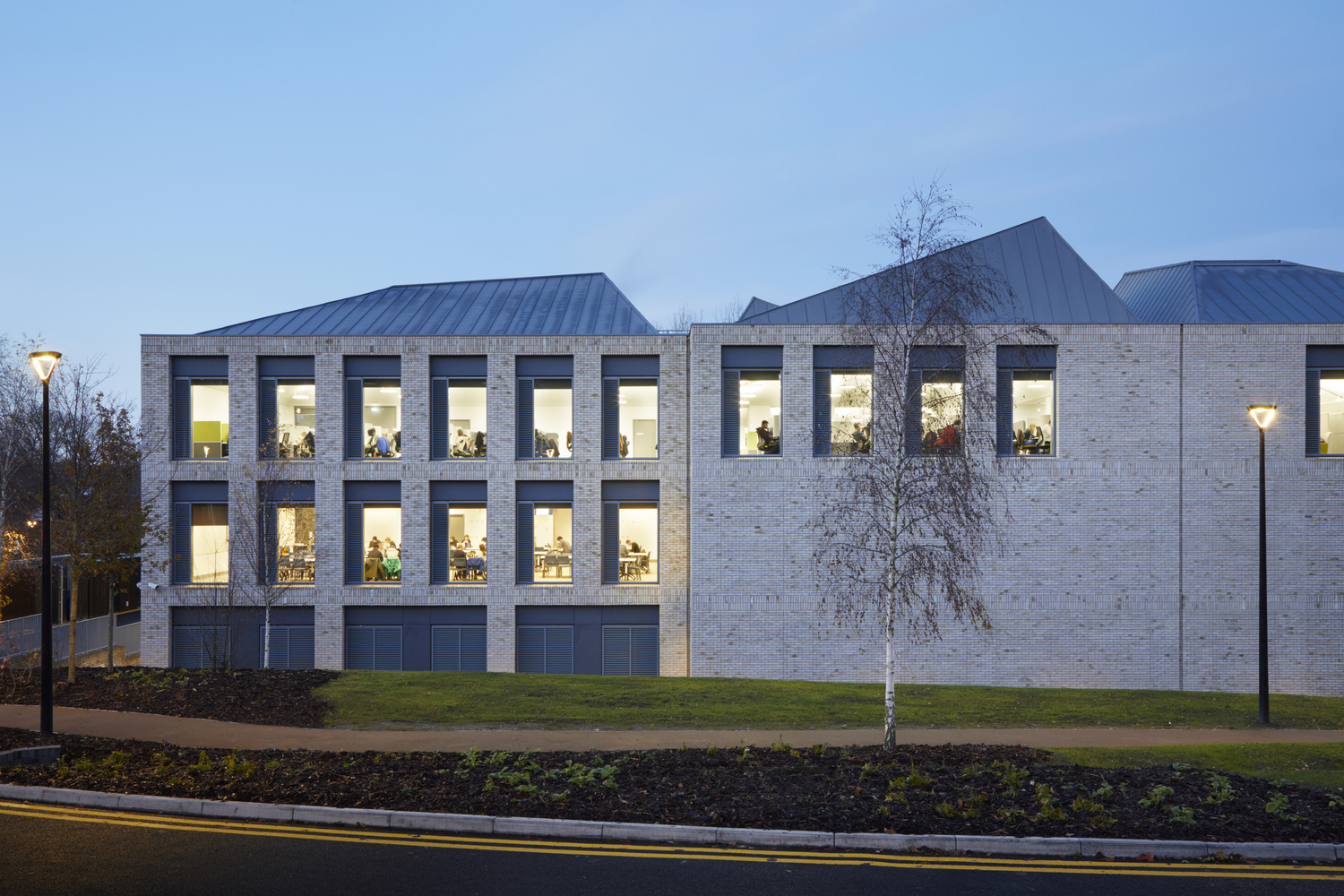 Gallery of Lower Mountjoy Teaching and Learning Centre / FaulknerBrowns ...