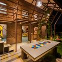 Palasvada Residence / Tushar Parikh and Associates | ArchDaily