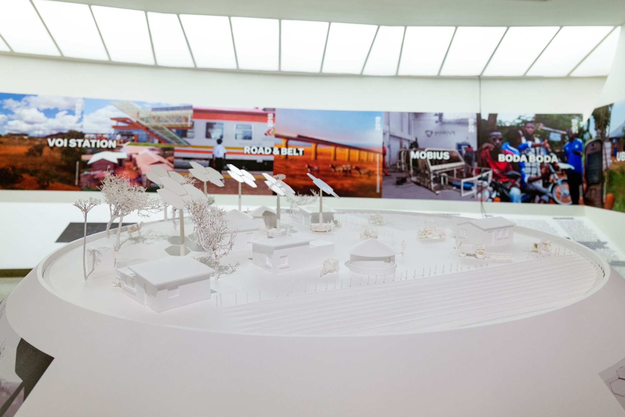 Gallery of AMO Partners Up with Volkswagen to Research the Future of ...