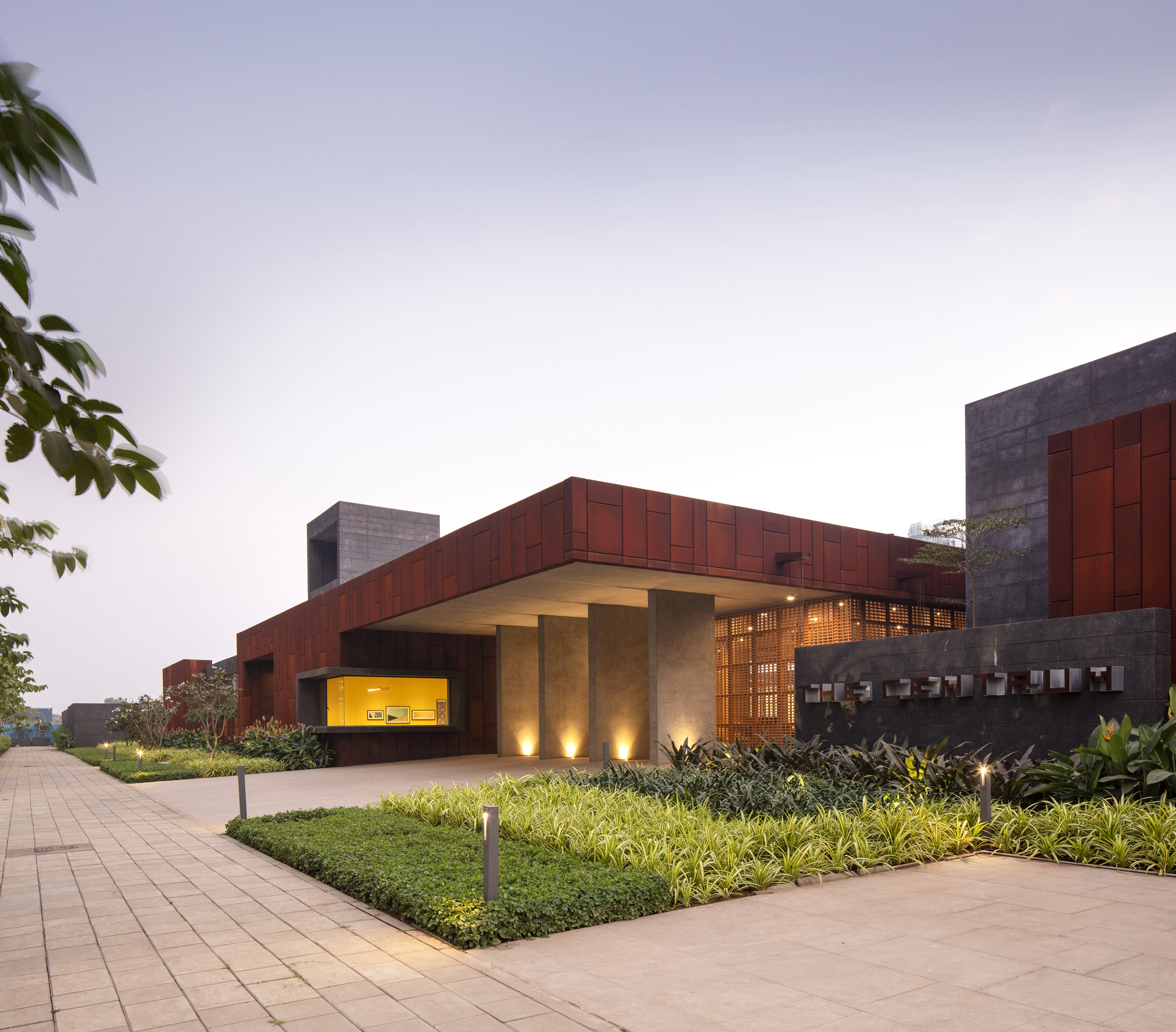 Gallery of The Centrum Club / Abin Design Studio - 2