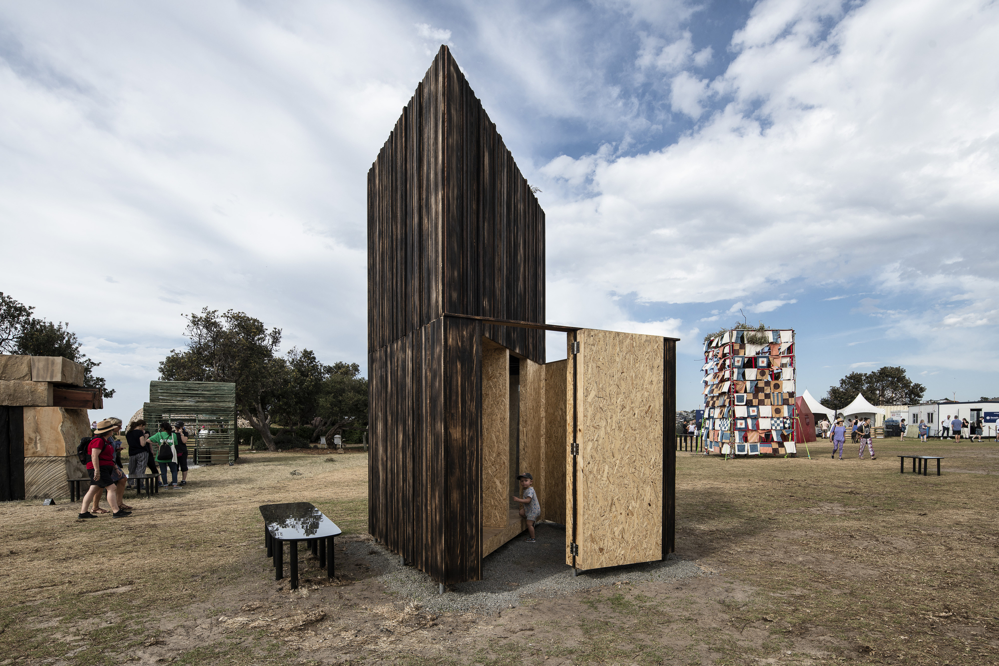 Gallery of Succah by the Sea Temporary Outdoor Exhibition / Office ...