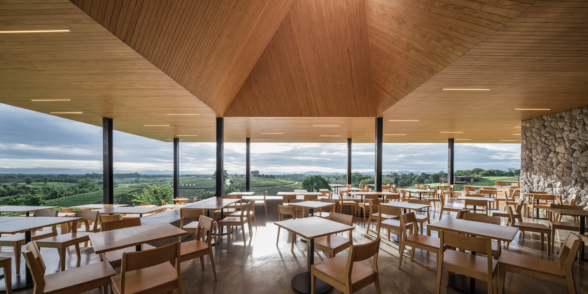 Gallery of Choui Fong Tea Cafe 2 / IDIN Architects - 4