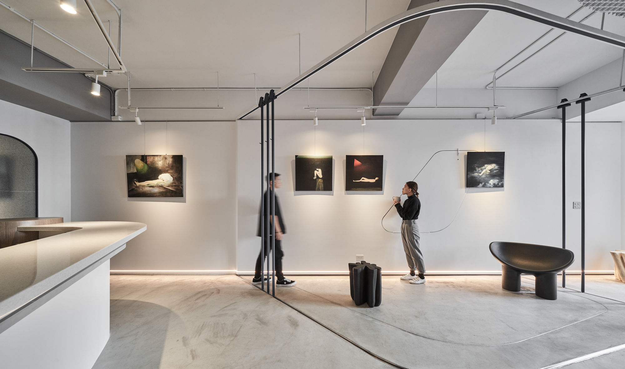 Gallery of Kuan-Yan Gallery / Republic Design - 17