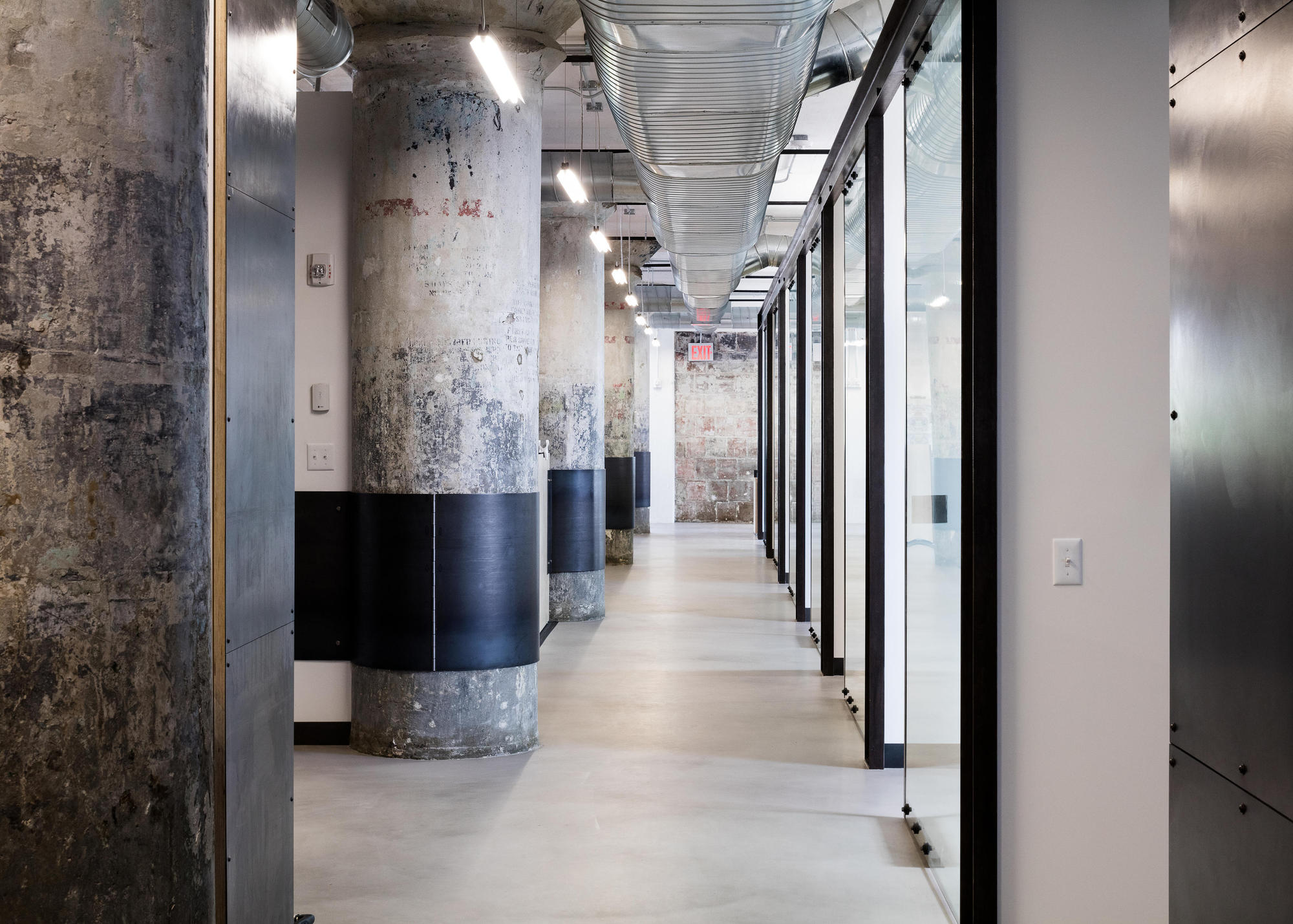 Gallery of MrSteam Offices / Olson Kundig - 2