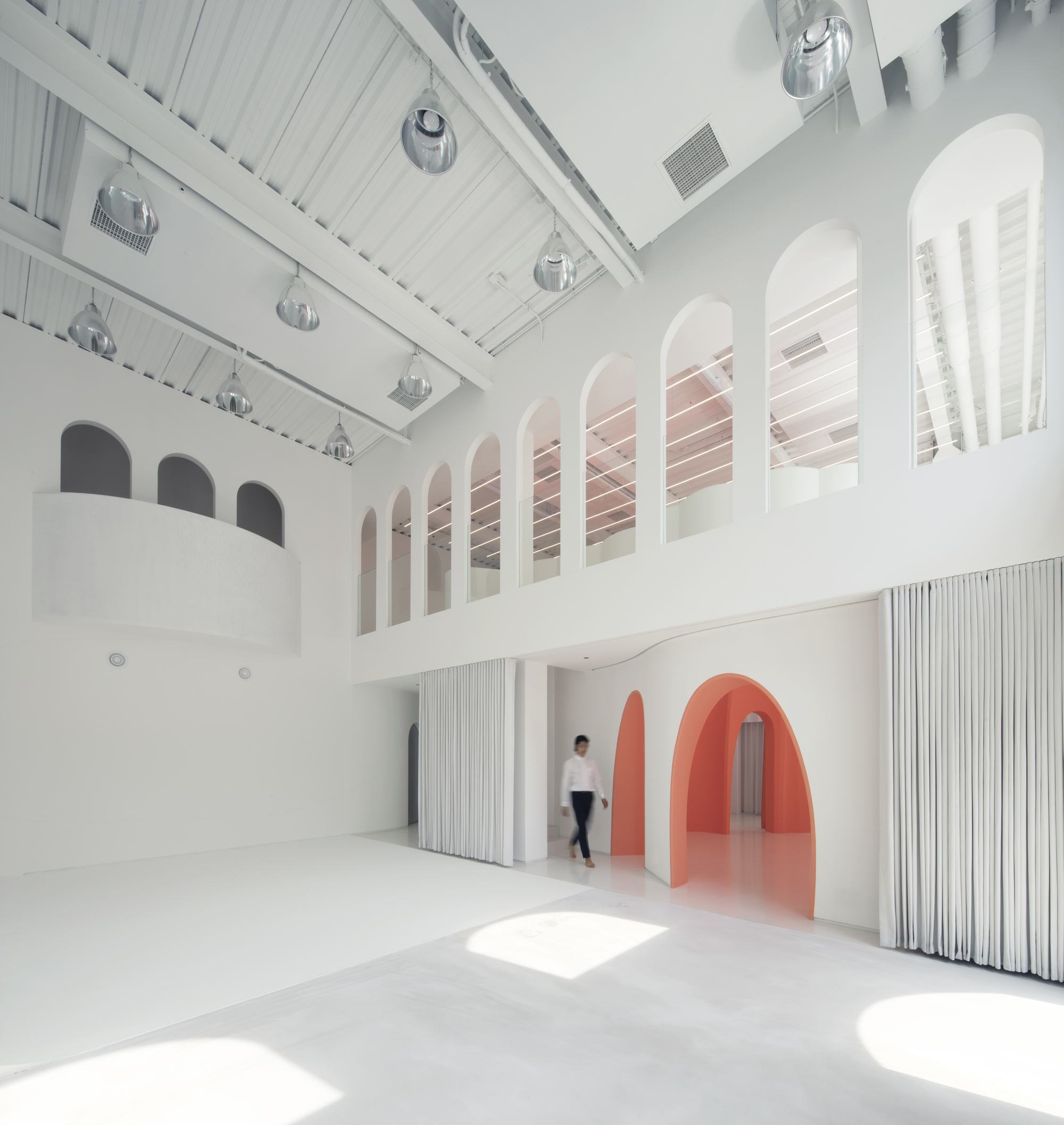 Gallery of Masquerade Photography Studio / 123 architects - 4