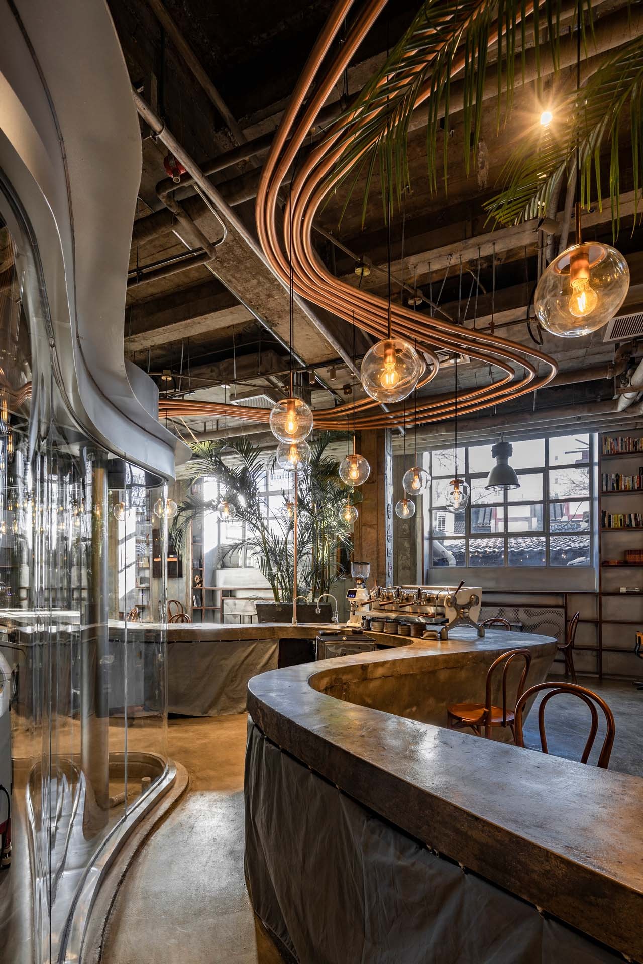 Gallery of Metal Hands Coffee Renovation / Linkchance Architects - 6