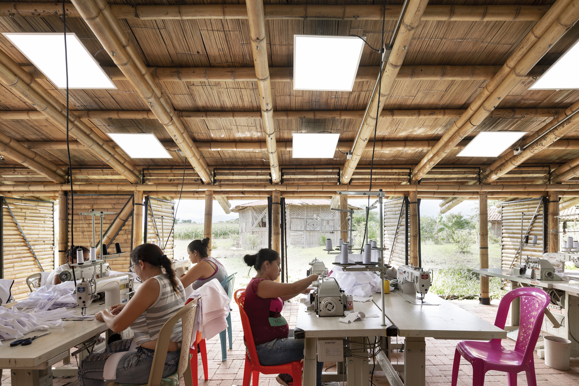 Galería de Taller de costura comunitario Amairis / ruta 4 taller - 12