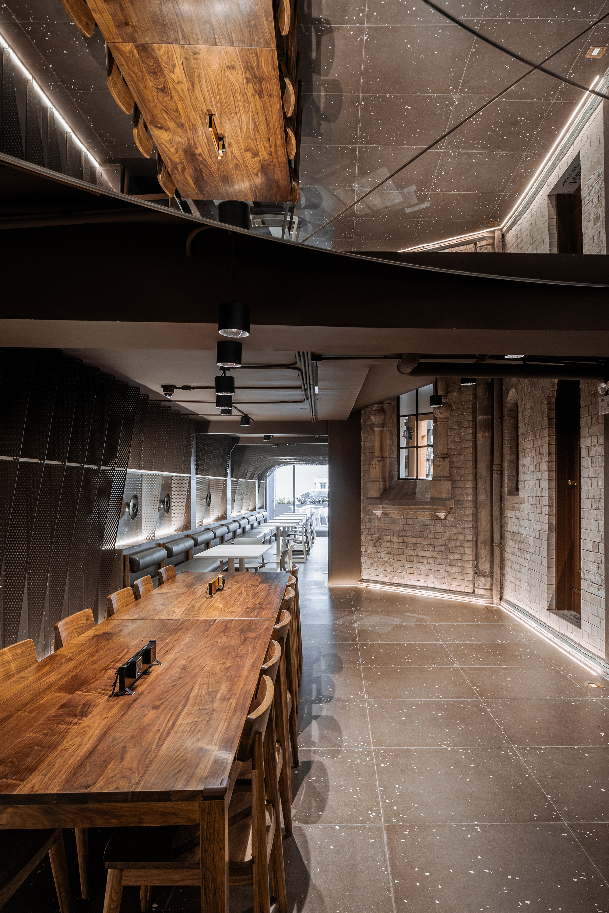 Gallery of Sinan Books Poetry Store / Wutopia Lab - 27