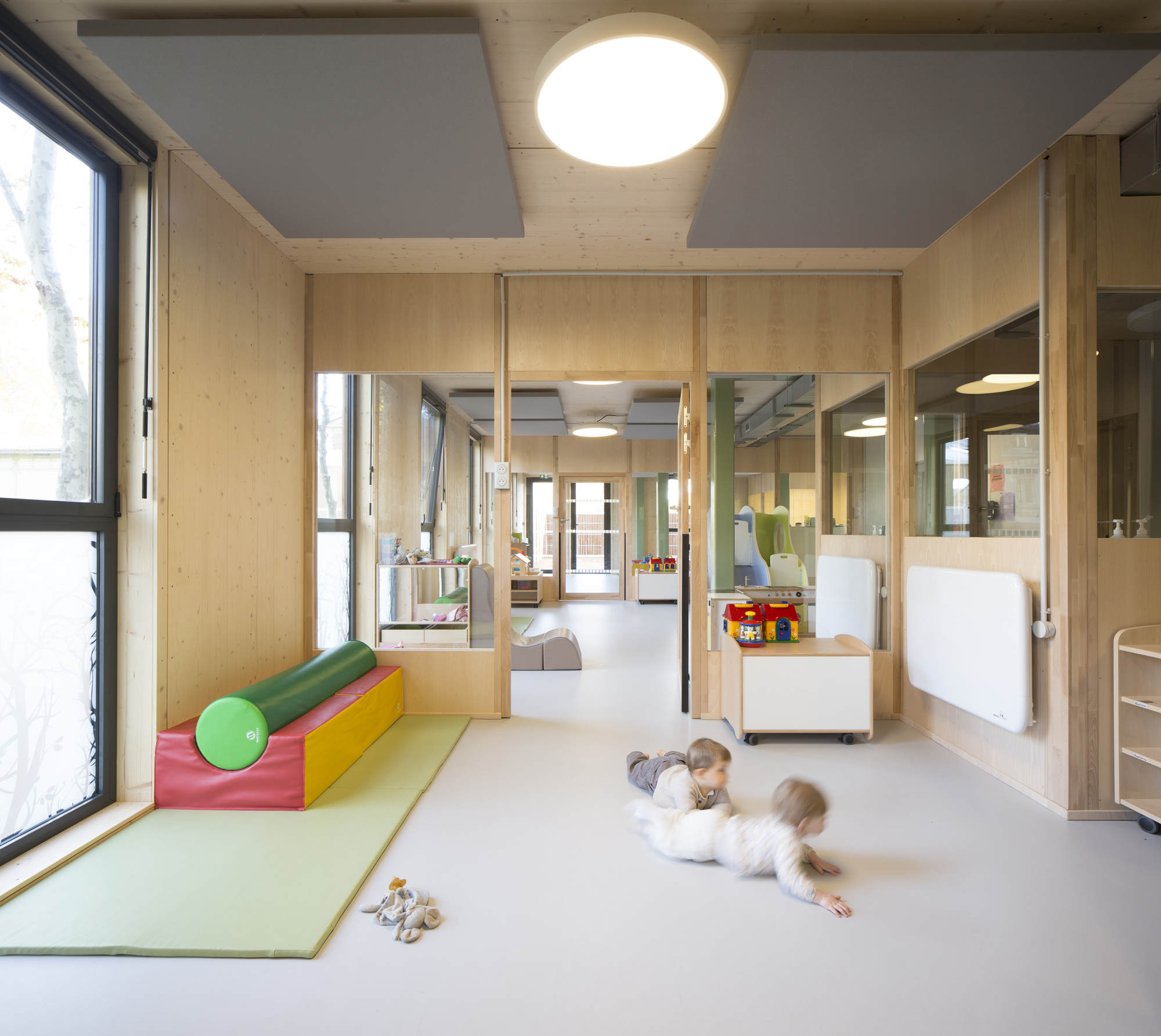 Gallery of Wooden Nursery / Djuric Tardio Architectes - 5