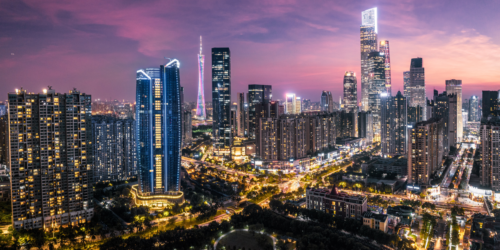 Gallery of The Landmark / Shing & Partners Design Group - 14