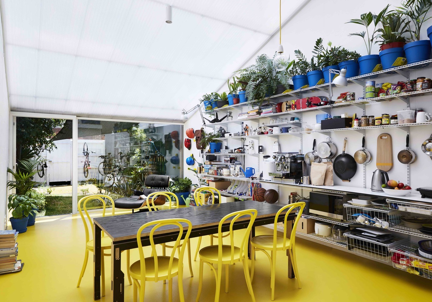 Gallery of 8 Design Solutions Creating Comfortable Interiors - 12