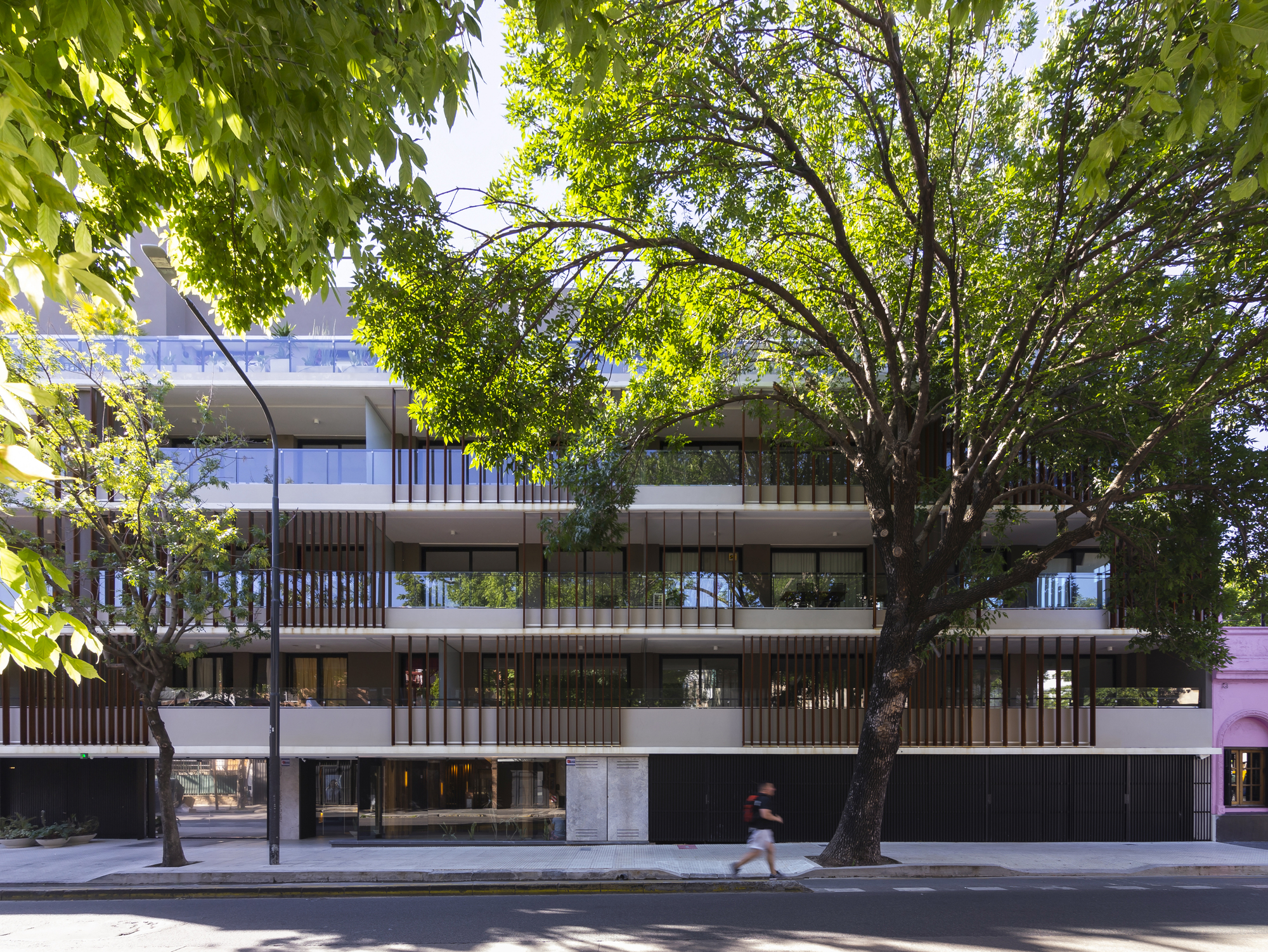 Gallery of AER La Pampa Building / Cubero Rubio - 29