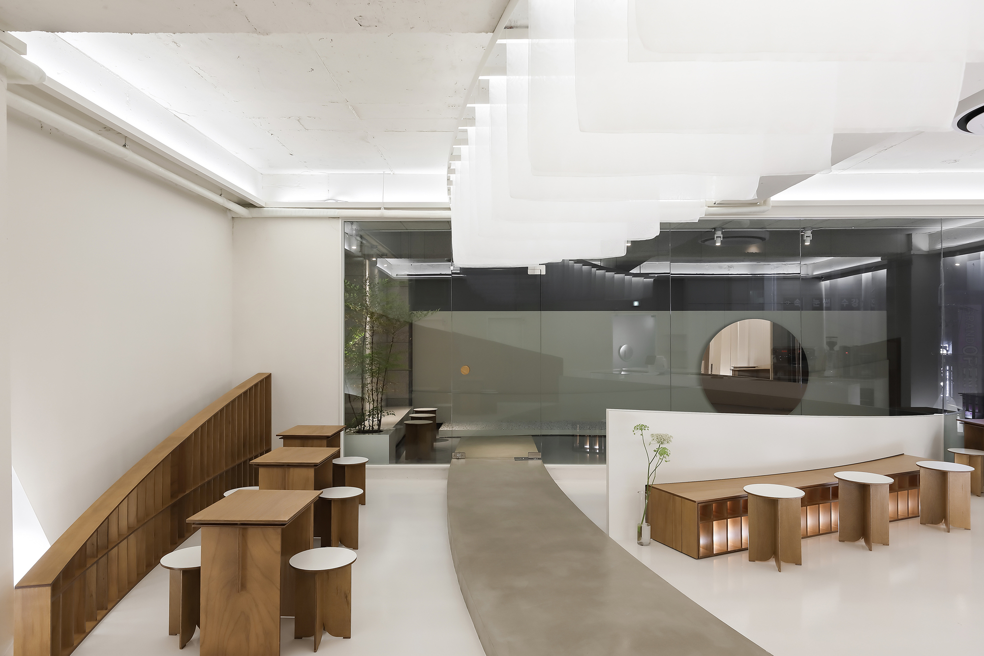 Gallery of Cuore espresso café in suwon / Design Studio Maoom - 9
