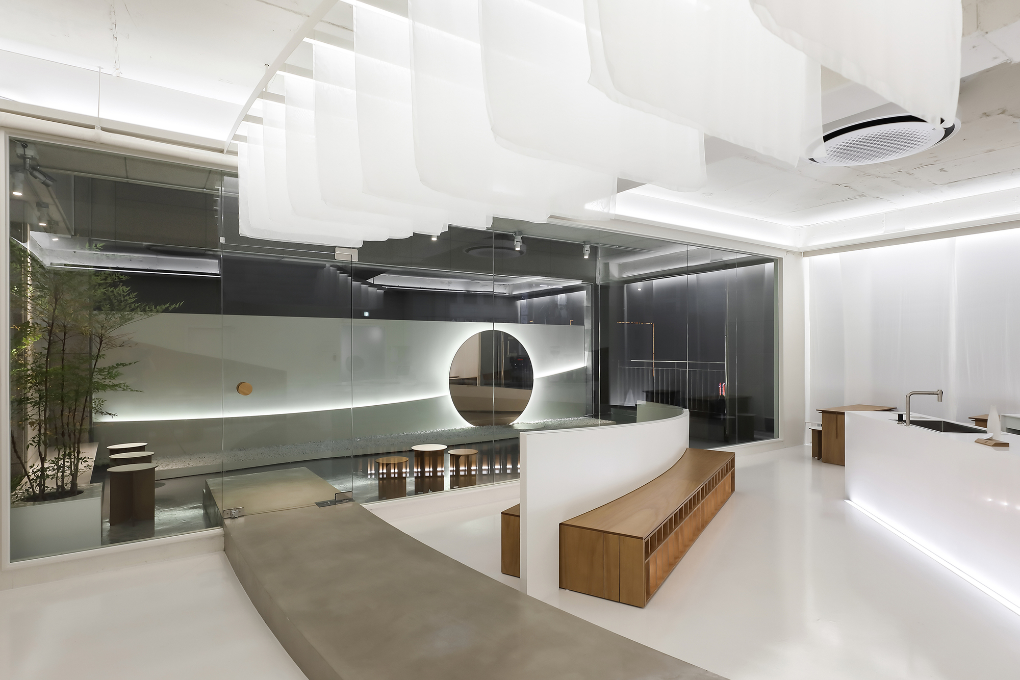 Gallery of Cuore espresso café in suwon / Design Studio Maoom - 7