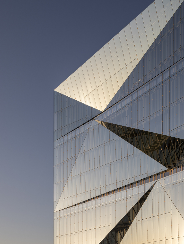 Gallery of cube berlin Smart Office Building / 3XN - 15