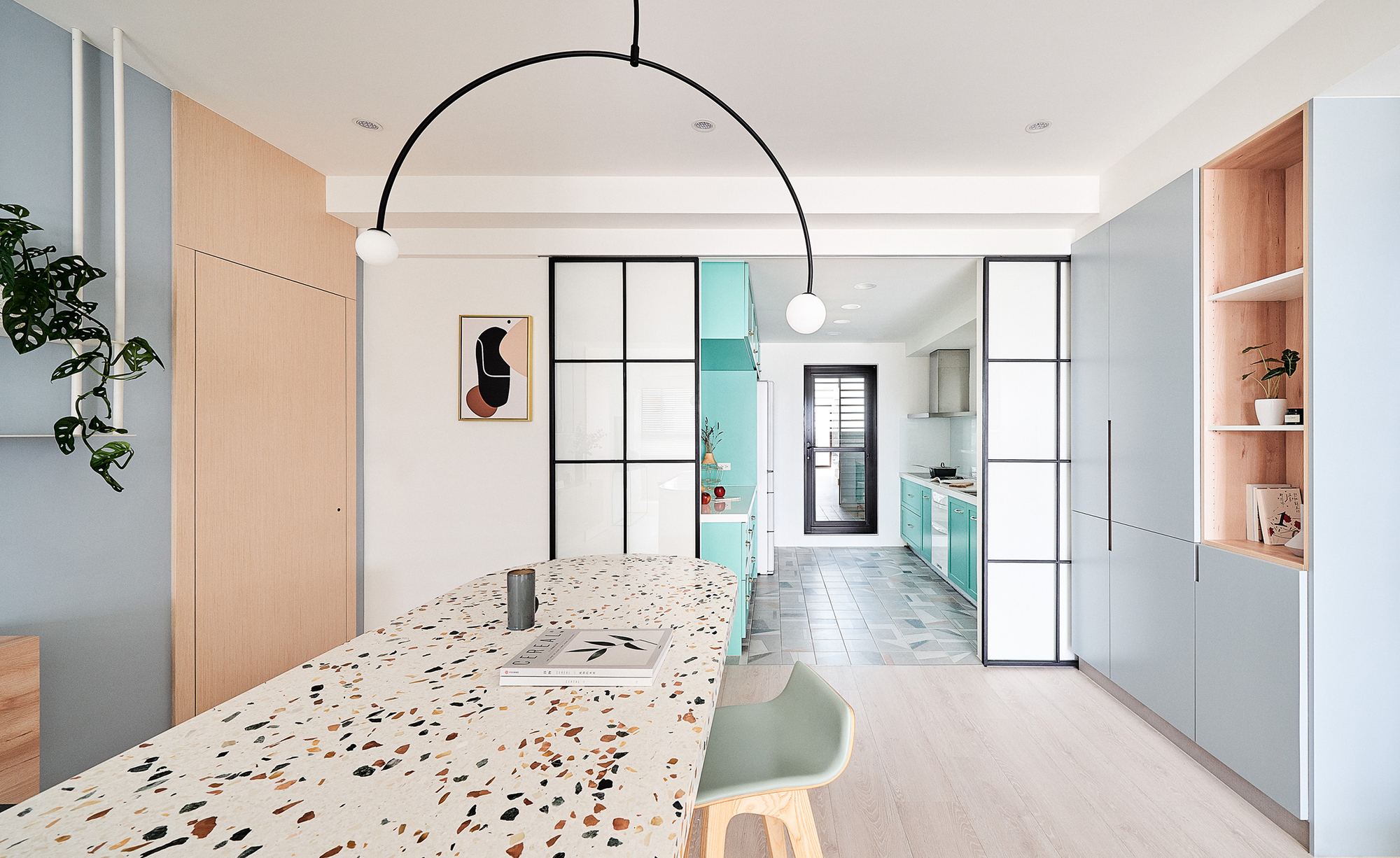 Gallery of Ne_On Apartment / NestSpace Design - 20