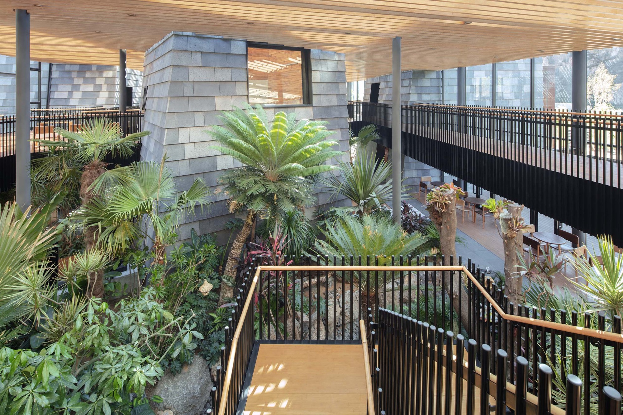 Gallery of Forest Valley Hot spring Center / B.l.U.E. Architecture ...