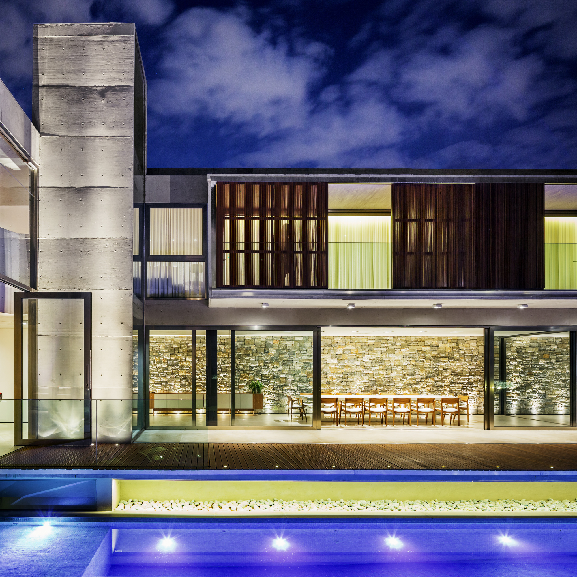 Gallery of TRD House / Biselli Katchborian Arquitetos - 19