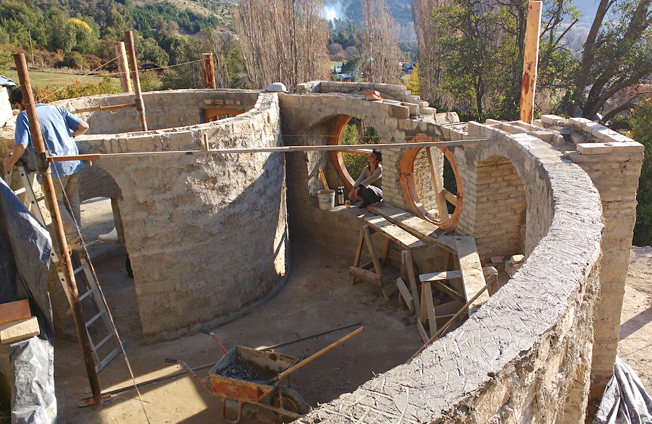 Gallery of Using Adobe in Architecture: Techniques and Application - 9