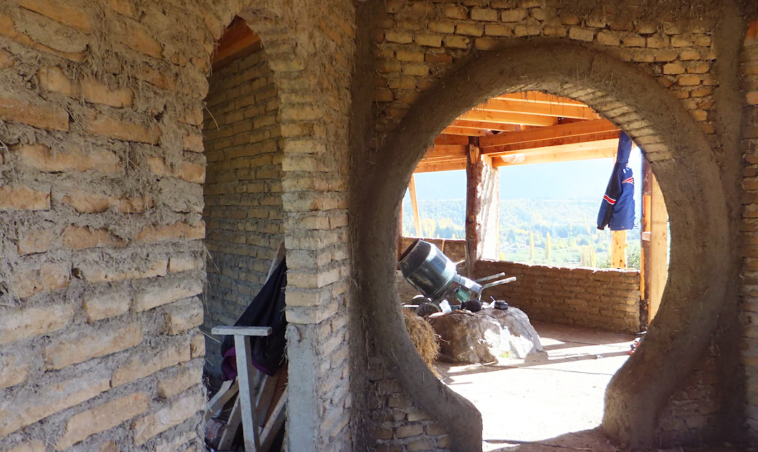 Gallery of Using Adobe in Architecture: Techniques and Application - 11